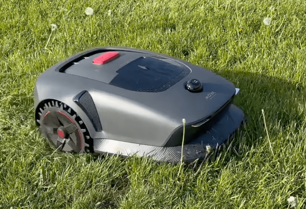 Robot Rasenmaher Test